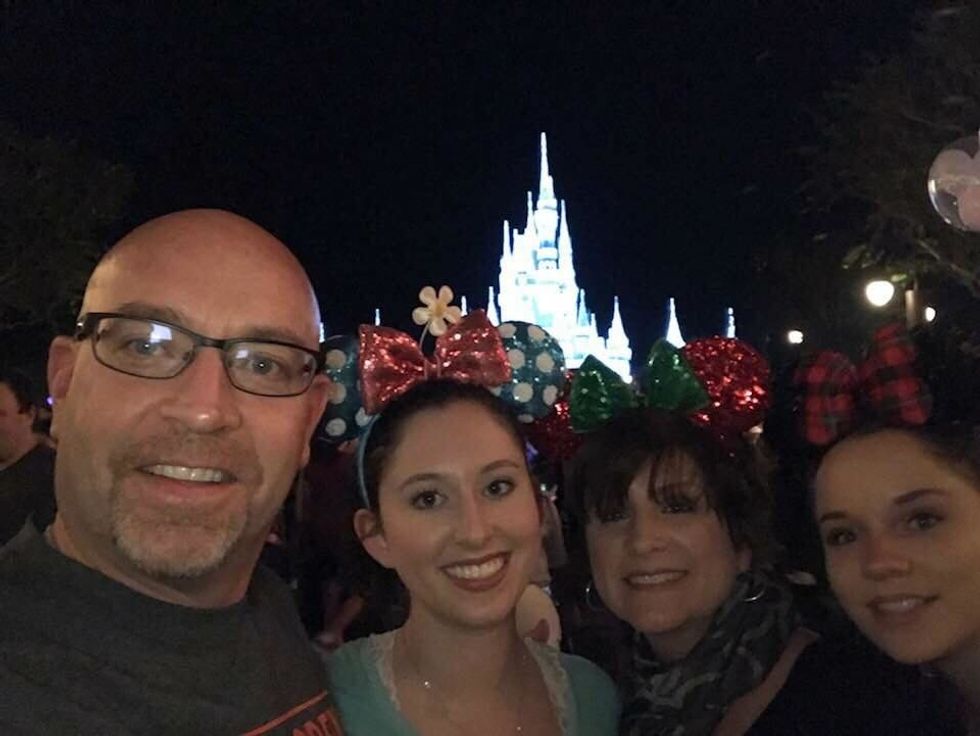 How To Get Accepted Into The Disney College Program | The Odyssey Online