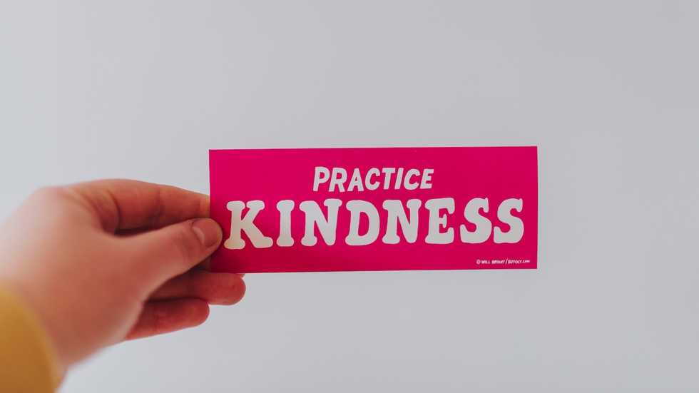 Life Is Hard, Being Kind Is Easy | The Odyssey Online