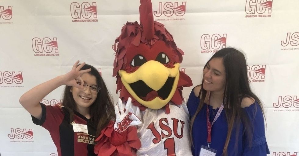 Get Ready to Laugh: 8 College GIFs You'll Totally Relate To | The ...