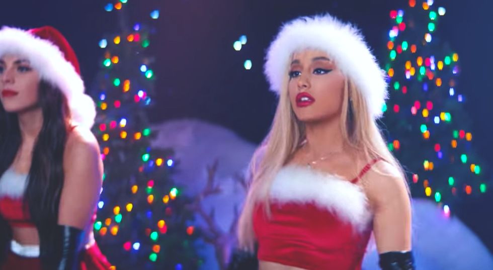 The greatest moments from the 'Thank u, next' music video | The Odyssey ...
