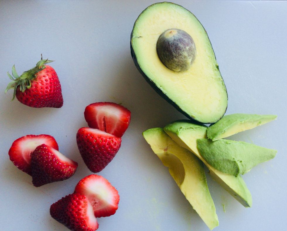 Mmmm! 5 Yummy, Healthy, And Filling Snacks | The Odyssey Online