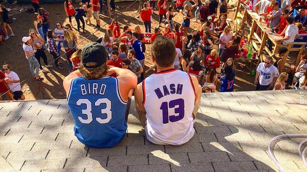 The Supreme Light Beer To Drink This Darty Season | The Odyssey Online