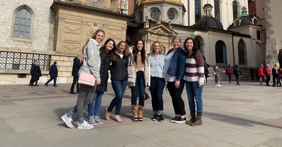 Stay Close To Your Study Abroad Friends, You Guys Conquered The World ...