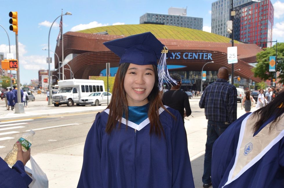 10 Things To Do Before You Graduate High School | The Odyssey Online