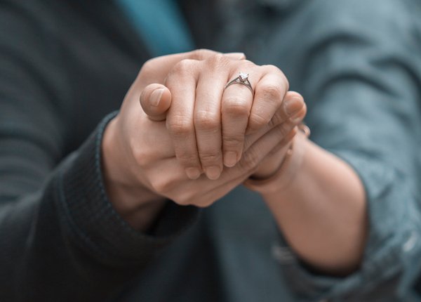 11 Solo At-Home Date Night Ideas For When You're Rocking Single Life