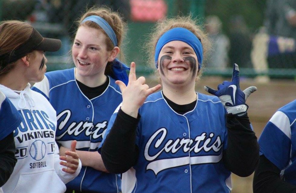 6 Life-Long Lessons I Learned Playing High School Softball | The ...