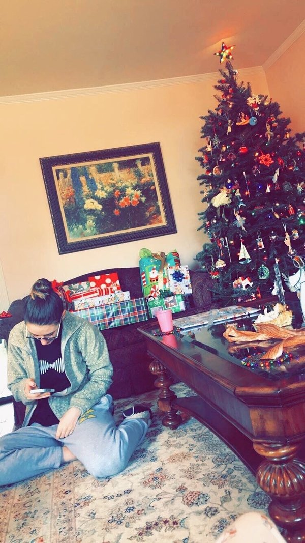 12 Fun Christmas Activities To Do With Your Friends And Family This ...