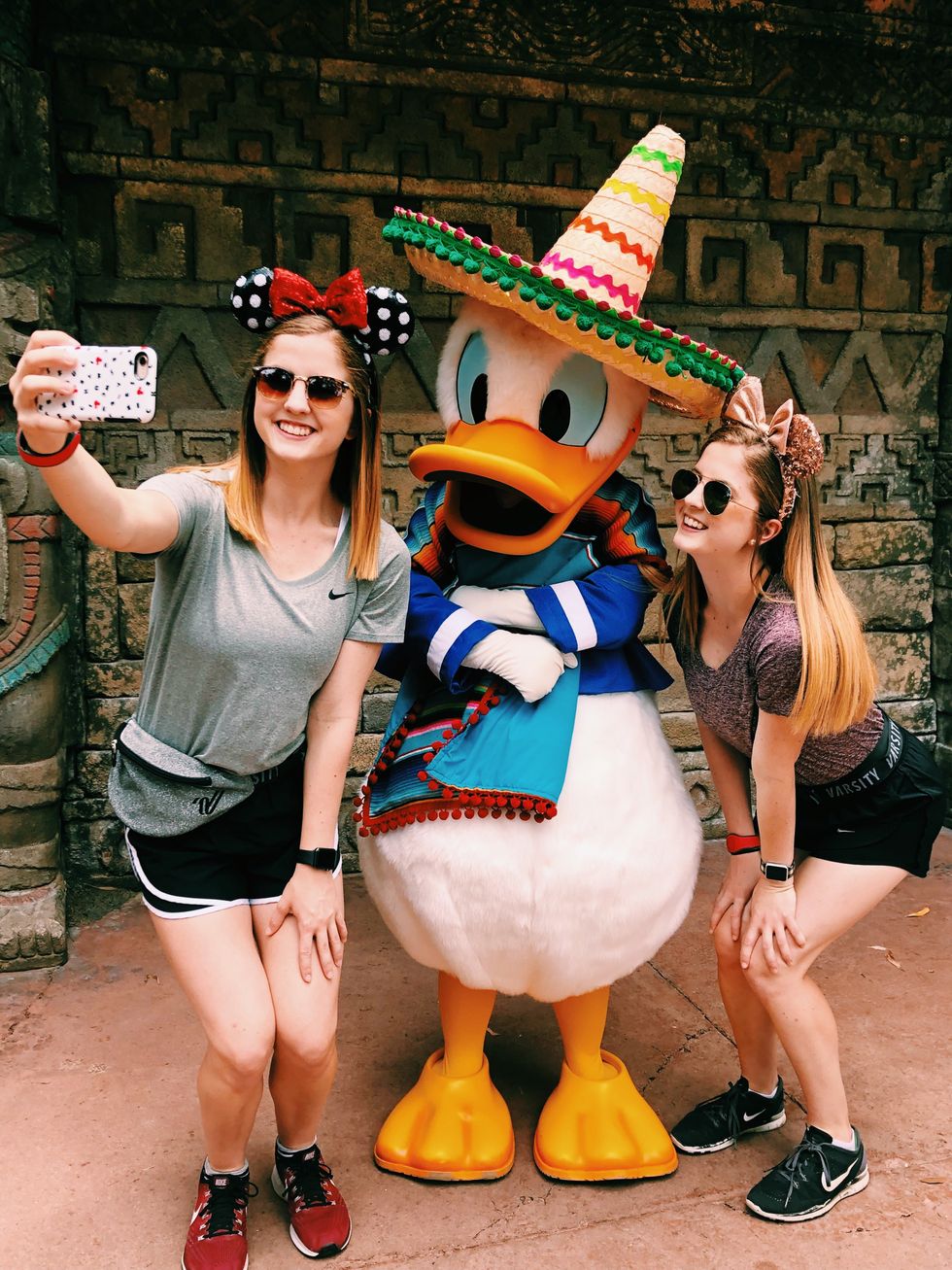 21 Signs You're An Offical Disney Superfan | The Odyssey Online