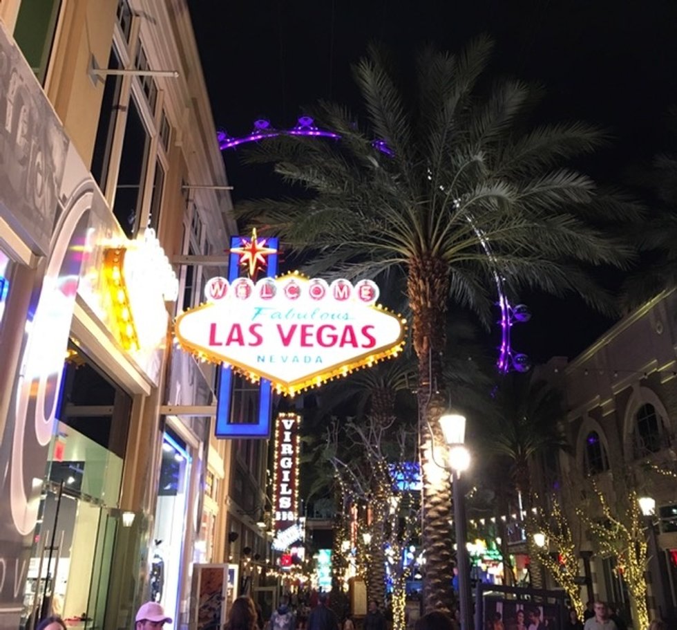 7 Activities To Do While in Las Vegas. | The Odyssey Online