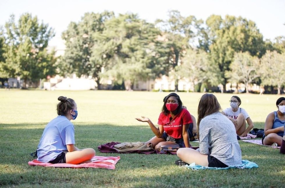 The Best Way To Stay Connected At College Even During A Pandemic | The ...