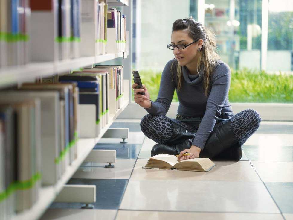 What Actually Happens When You're at the Library | The Odyssey Online