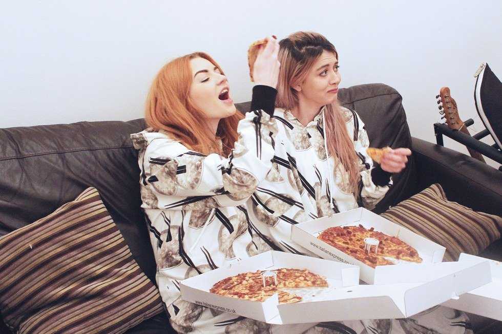 14 GIFs That Perfectly Describe You And Your Friends Spring Break Diet ...