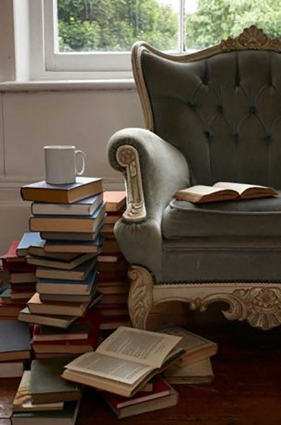 Why I Love Reading | The Odyssey Online
