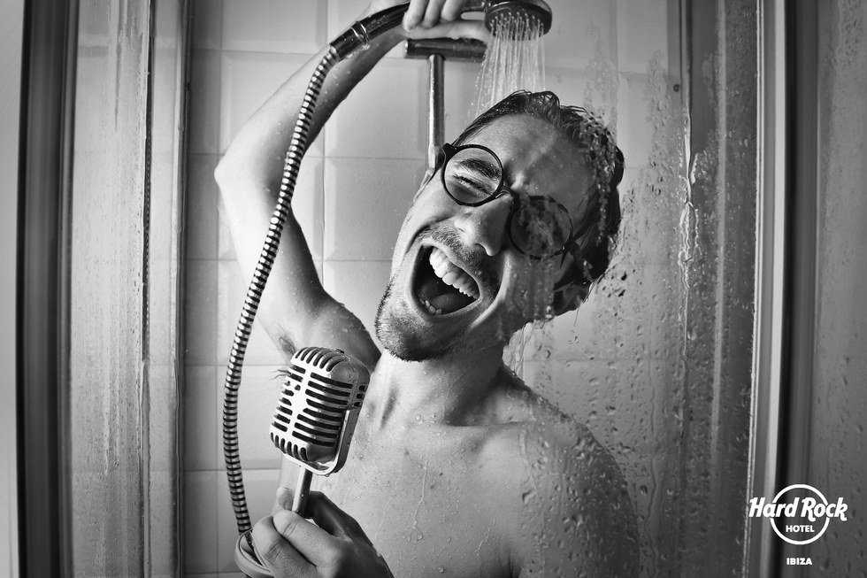 Ultimate Shower Tunes | The Odyssey Online