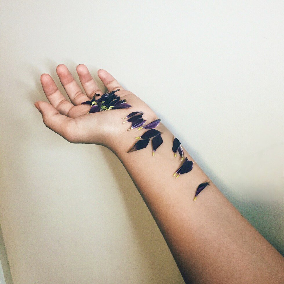 20 Quotes From 'Shifting Bone' By Alison Malee That Bring Beauty To ...