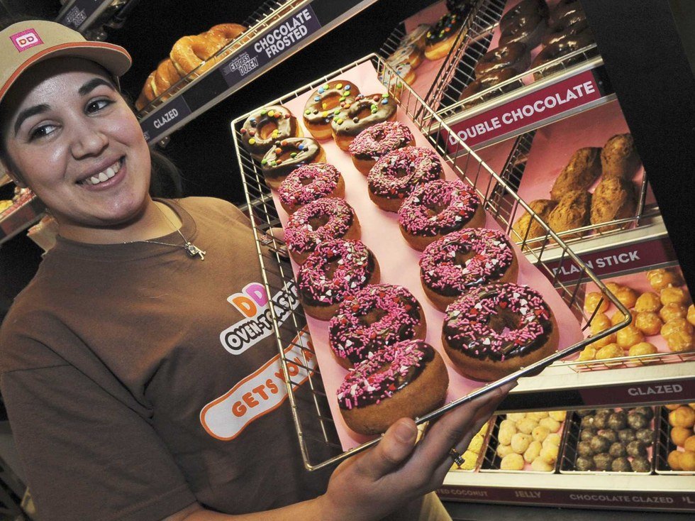 The Life Of A Dunkin' Donuts Employee | The Odyssey Online