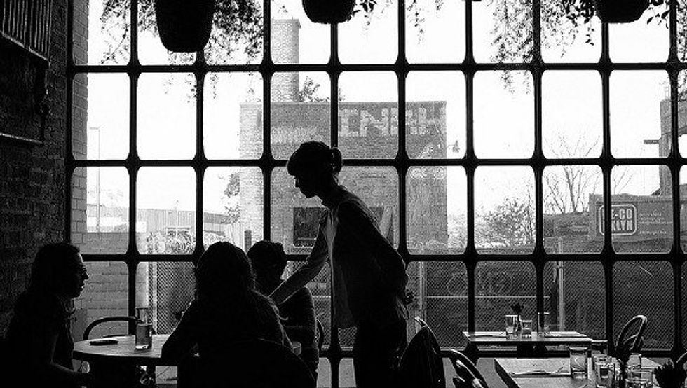 Five Reasons Servers Deserve Your Respect | The Odyssey Online