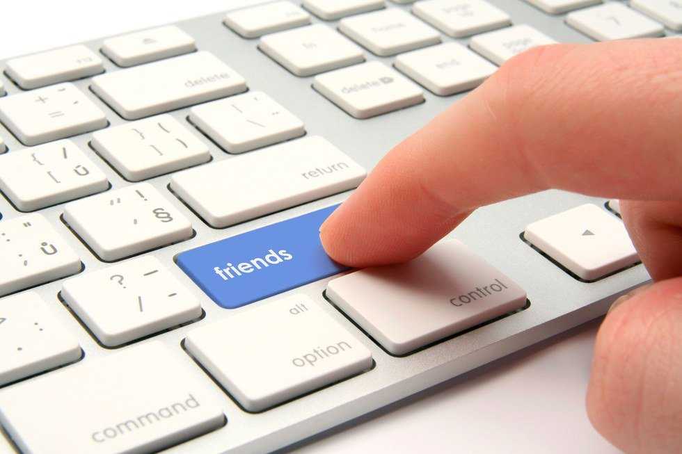 My Experience With Online Friends | The Odyssey Online