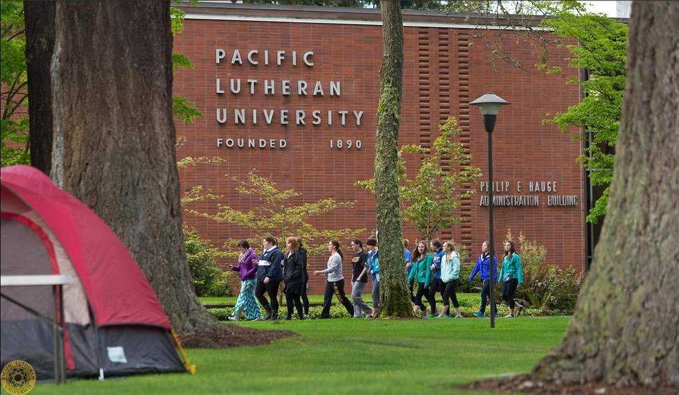 12 Things the Person Leading Your University Tour Wishes You Knew | The ...