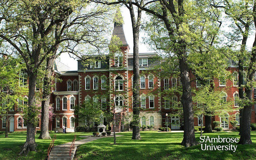 10 Benefits Of A Small University | The Odyssey Online