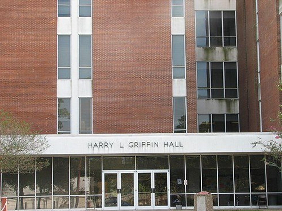 An Open Letter To Griffin Hall At ULL | The Odyssey Online