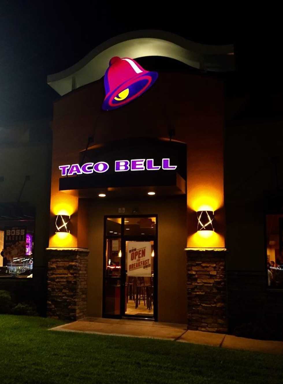 The 9 Stages of Taco Bell | The Odyssey Online