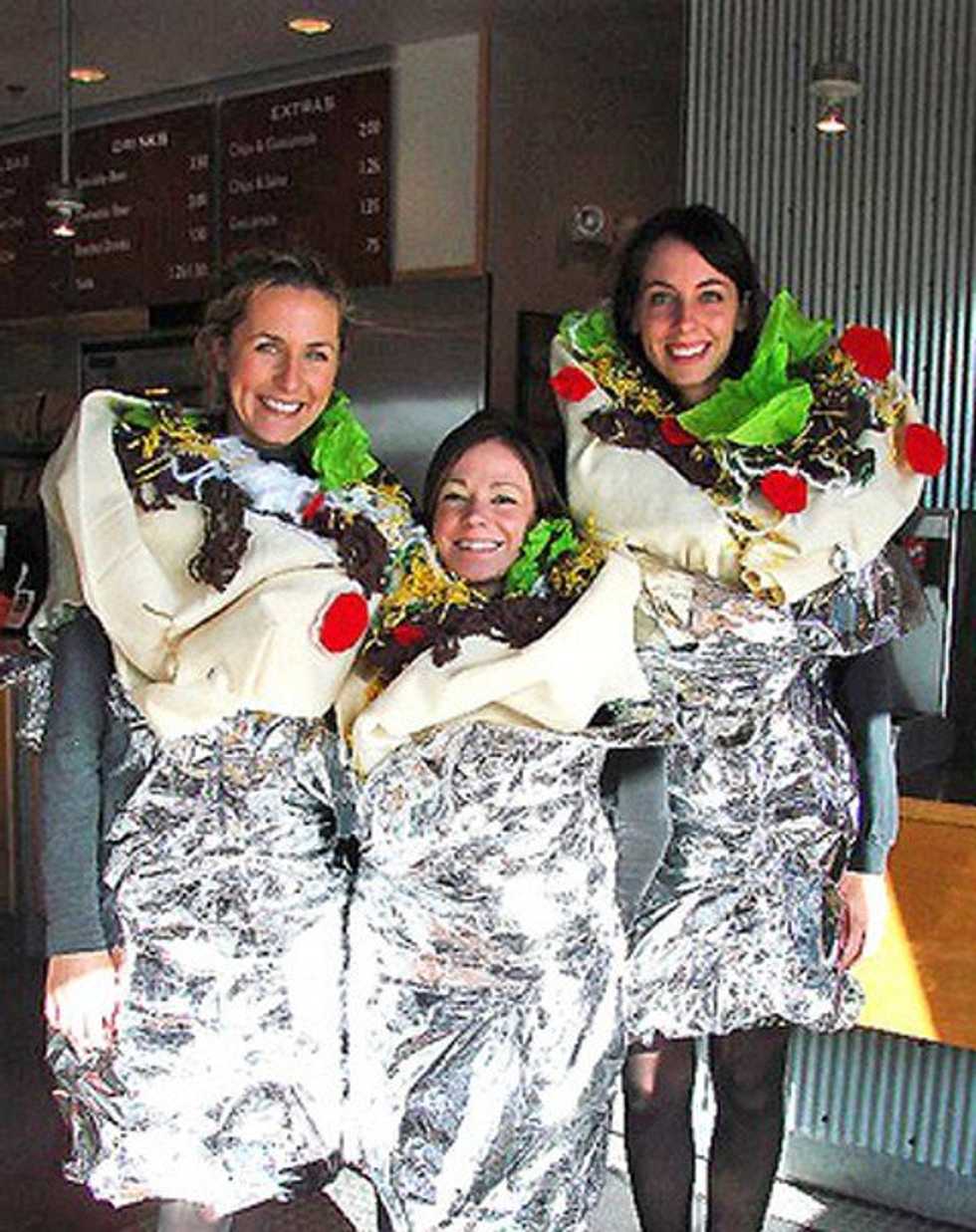 The 5 Stages Of Eating A Chipotle Burrito | The Odyssey Online
