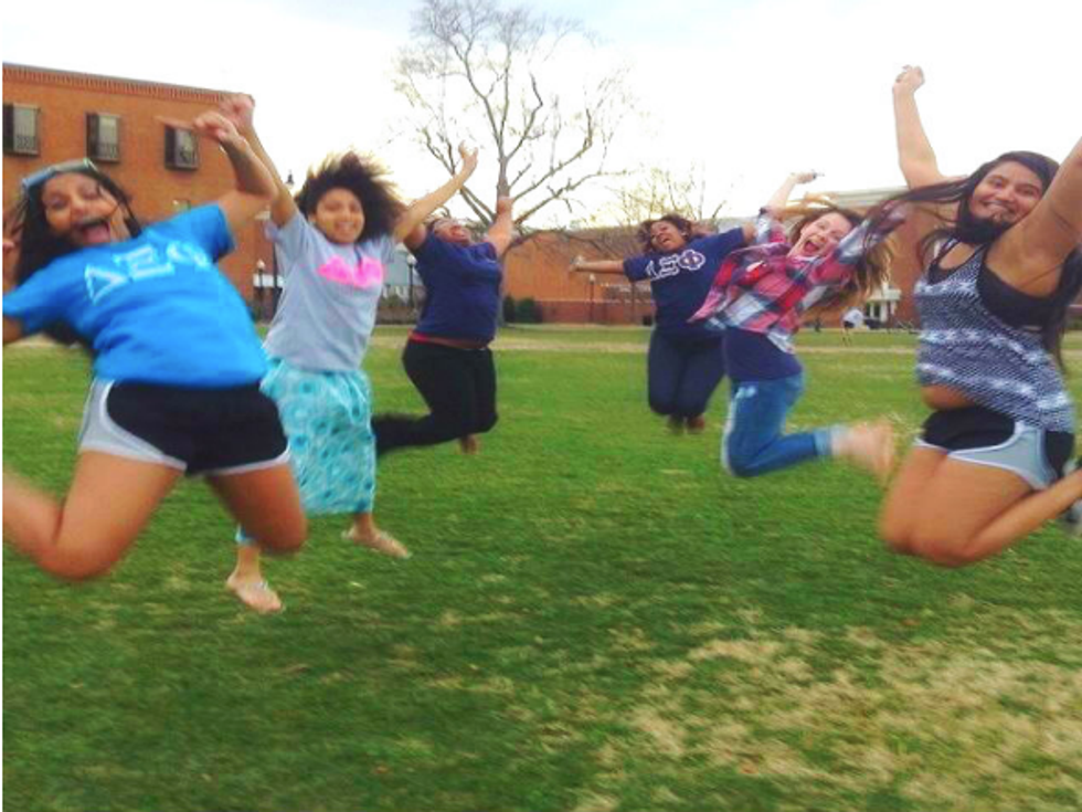 Pros and Cons of a Small Organization | The Odyssey Online