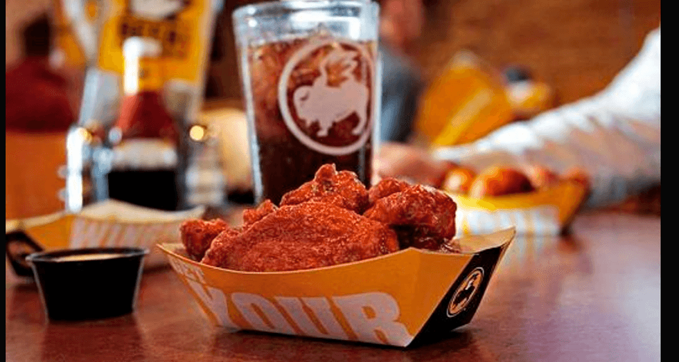9 Reasons Why Bdubs Wings Are Better Than Boys | The Odyssey Online