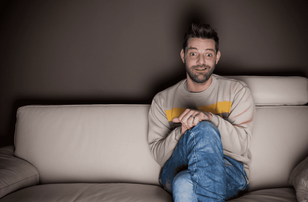 The Emotional Guide To Binge-Watching A Show | The Odyssey Online