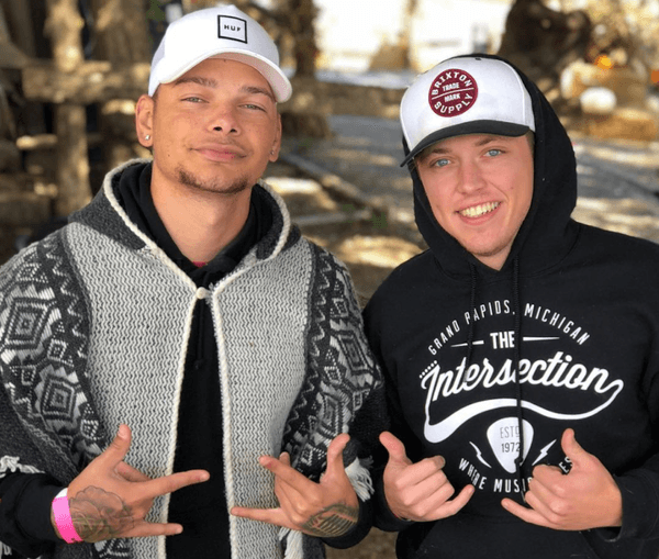 30 Indie-Folk Artists You Need To Hear ASAP | The Odyssey Online