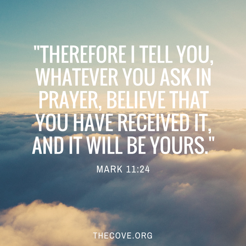 25 Bibles Verses To Encourage You To Finish The Year Strong | The ...