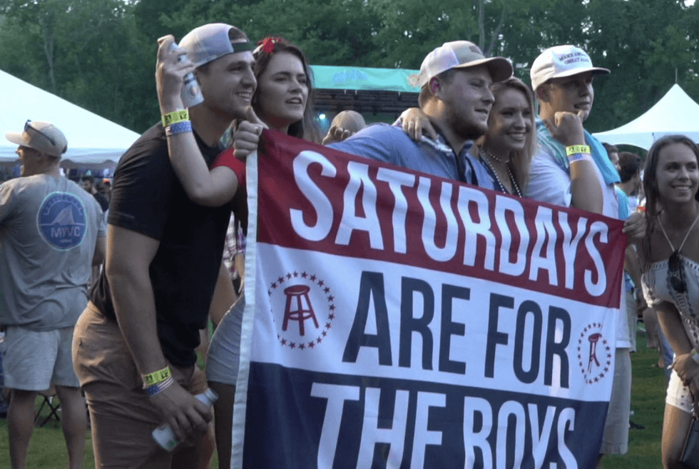 21 Excuses To Avoid Drinking In College | The Odyssey Online