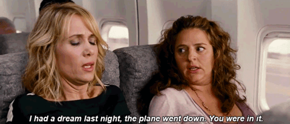 8 Thoughts You've Experienced If You Are Severely Scared Of Airplanes ...