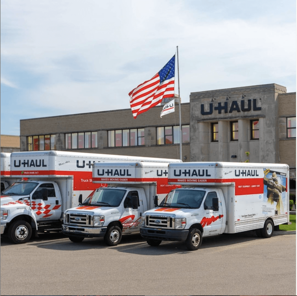 U-Haul Might Have Grown Into A Successful Business, But The Founding Family Fell Apart In The ...
