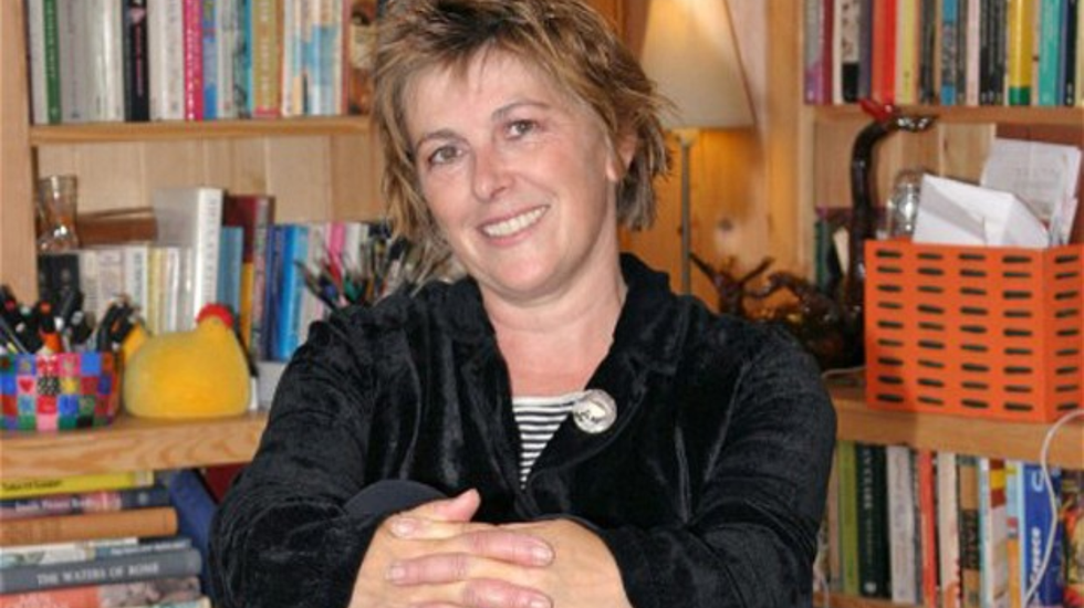 An Interview With Author Angie Sage | The Odyssey Online