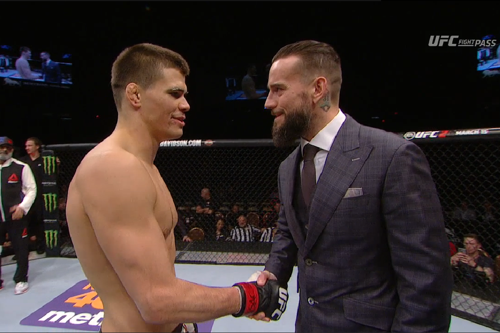 Recap of CM Punk's MMA debut | The Odyssey Online
